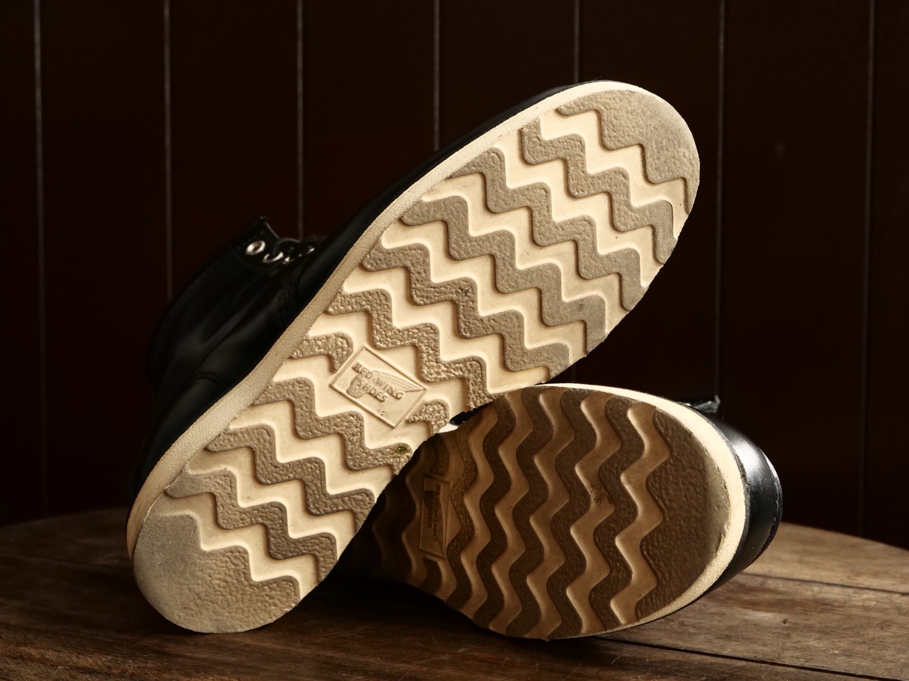 【RED WING】カスタム ＃8848 レッドウィング｜BLOG｜ユニオンワークス [ 靴修理、鞄修理 ]